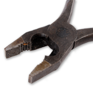 Finnish Army Wire Pliers – Tiera Reproductions
